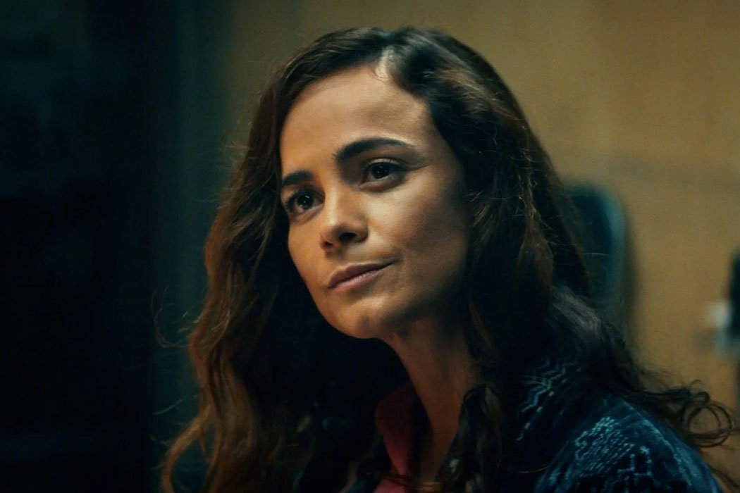 Alice Braga e Ben Affleck desvendam mistérios no trailer de Alice Braga e Ben Affleck desvendam mistérios no trailer de